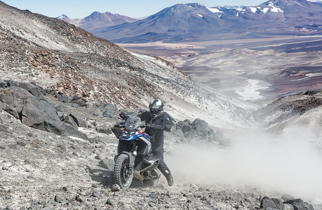 BMW Motorrad and Metzeler climb the world's highest active volcano with ...